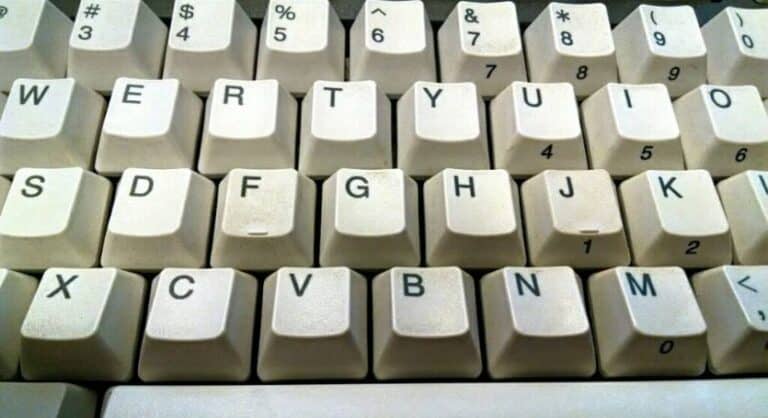 White Vs Black Keyboard: Let's Settle This, Once And For All